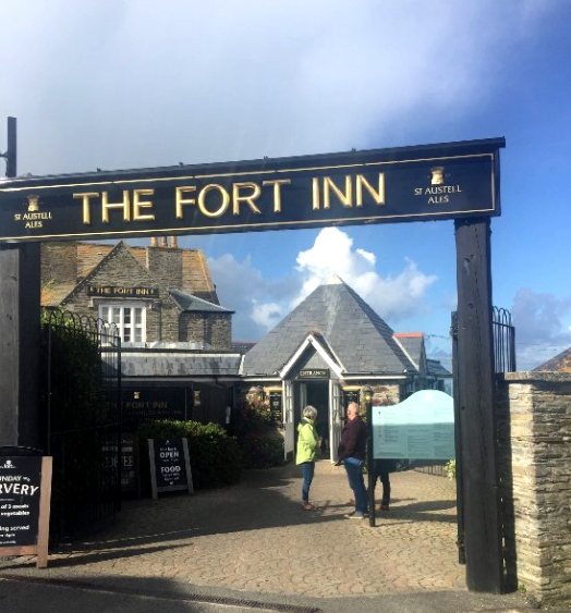 The Fort Inn | Holiday Porth